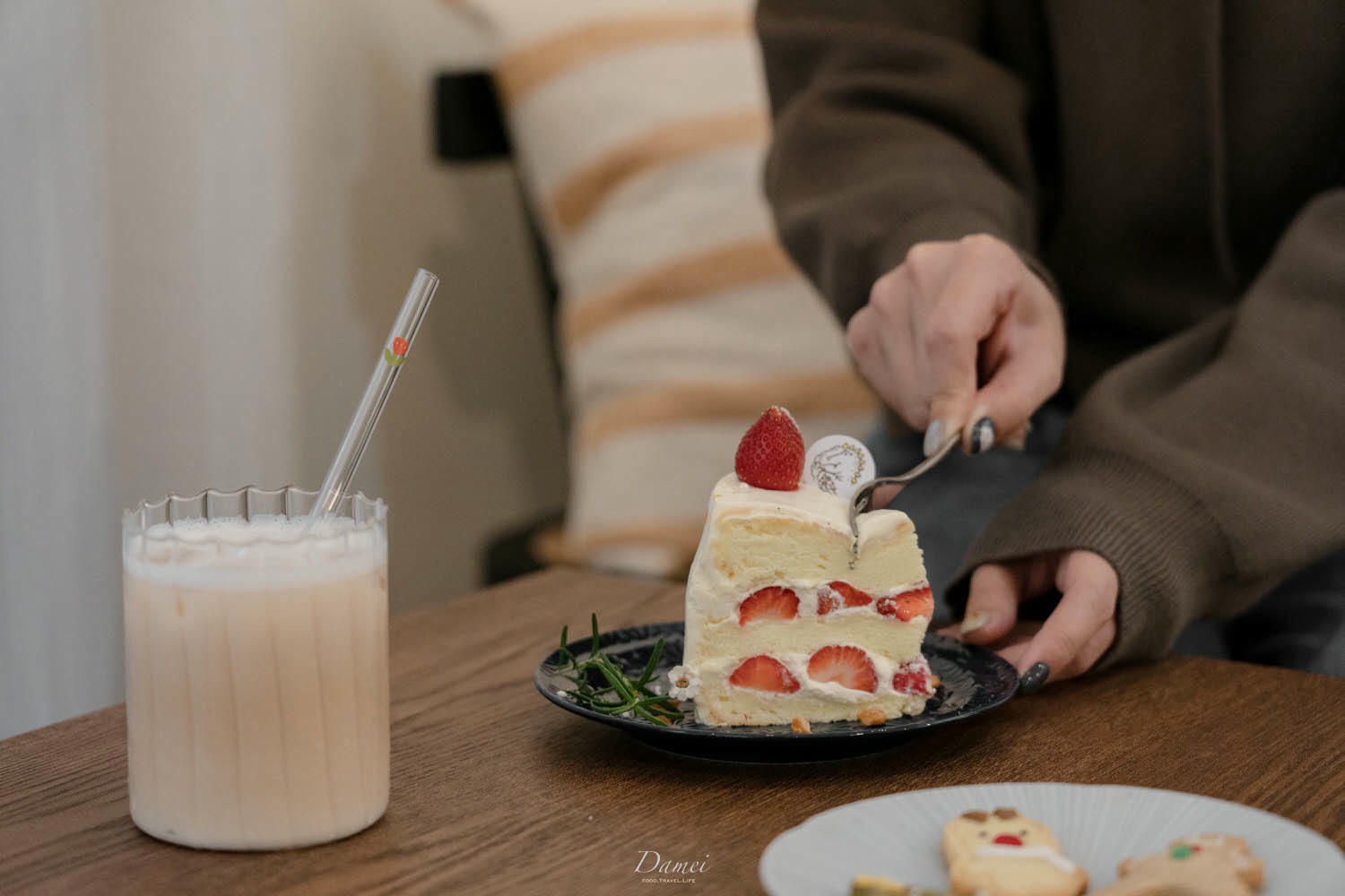 高雄前鎮｜AH CAKES 四月甜點-如同四月暖陽般的暖和，吃一份甜甜吧 – 大妹食旅日常｜台北美食、韓國旅遊、台灣旅遊