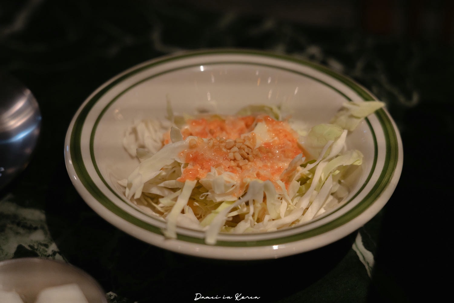 新村站炸雞「Onul Chicken 오늘통닭 신촌직영점」炸全雞名店，玉米起司炸雞獨食友善 – 大妹食旅日常｜台北美食、韓國旅遊、台灣旅遊